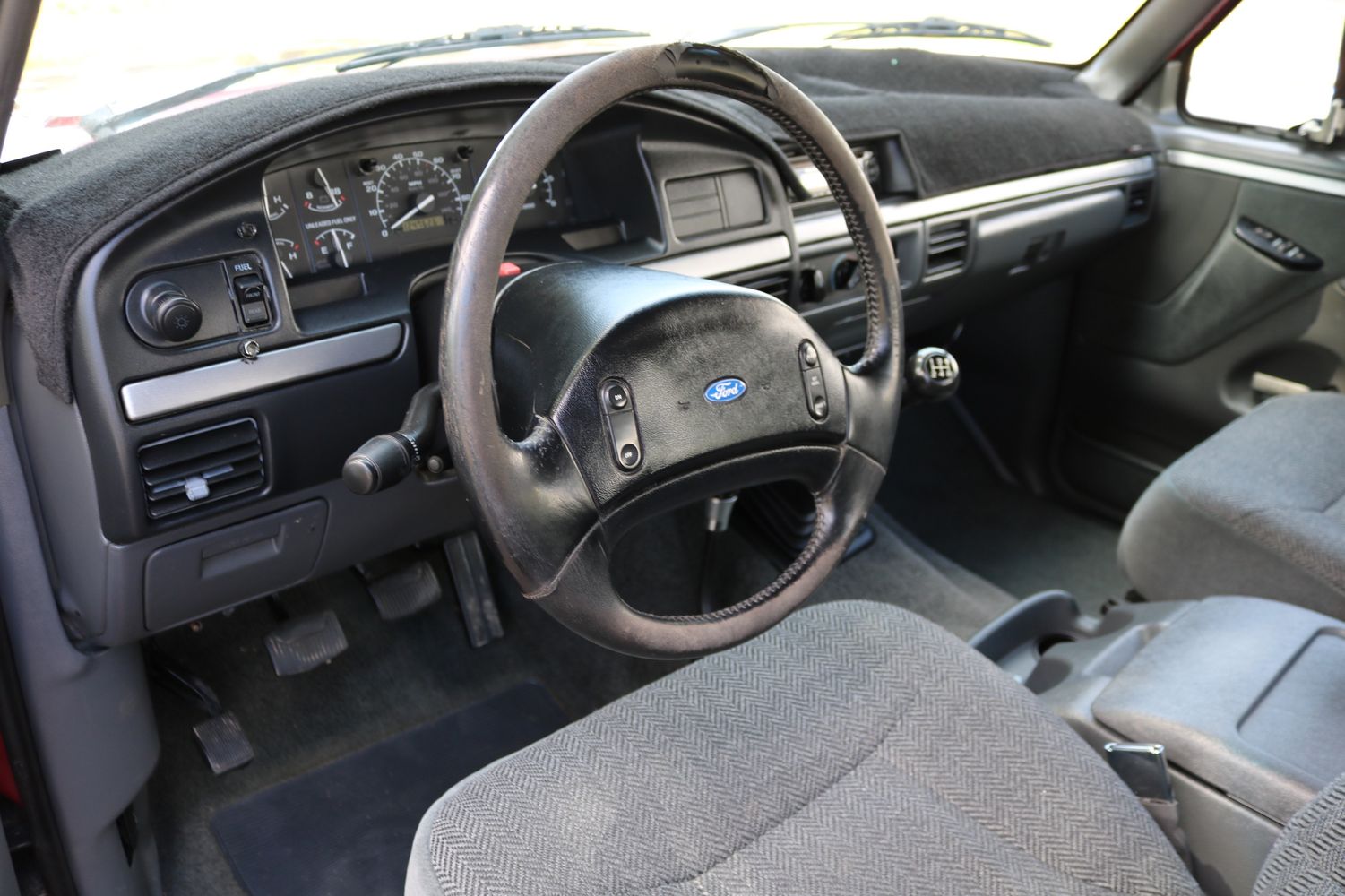 1992 Ford F-250 XLT | Victory Motors of Colorado