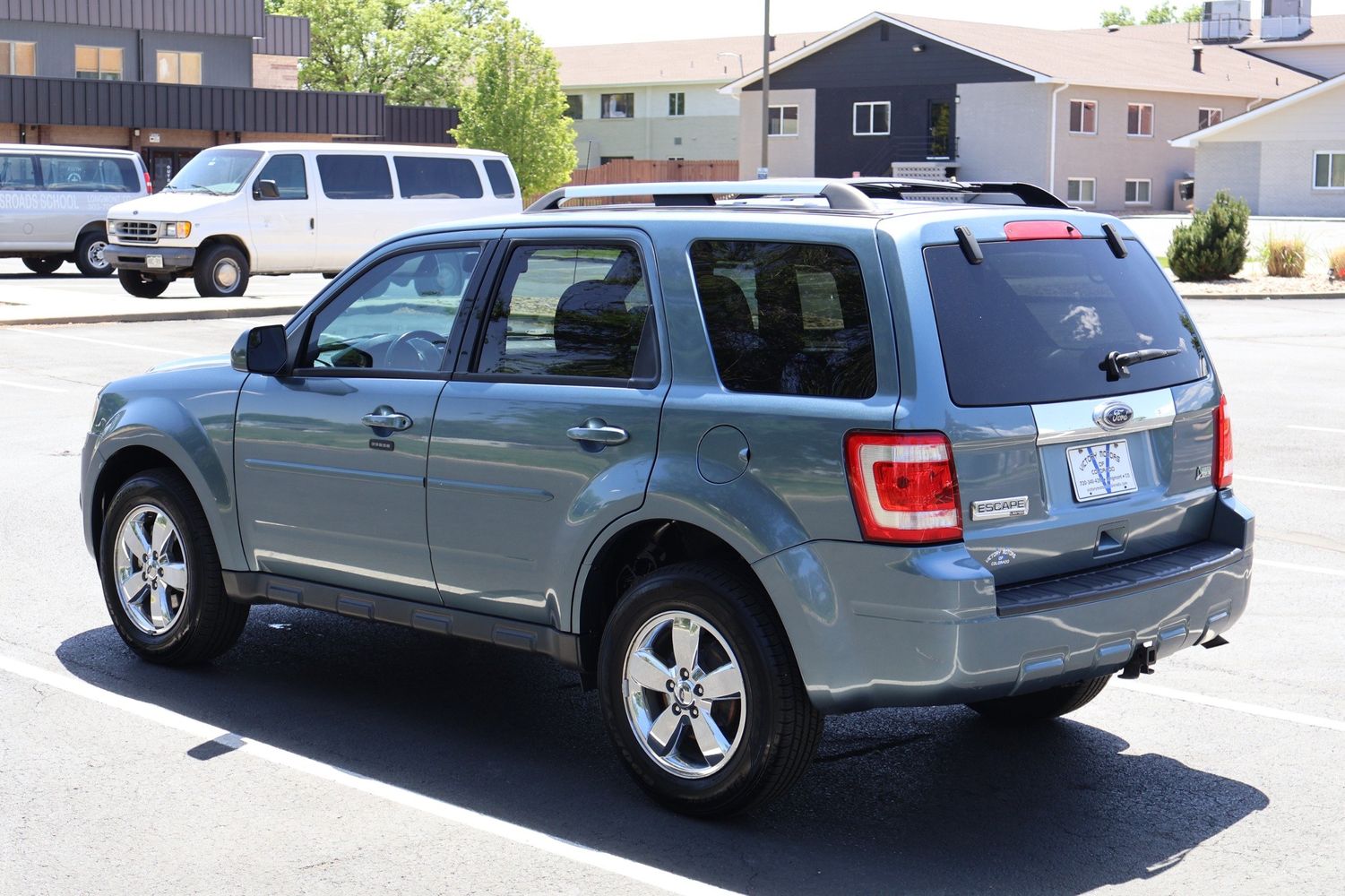 2010 Ford Escape Limited | Victory Motors of Colorado