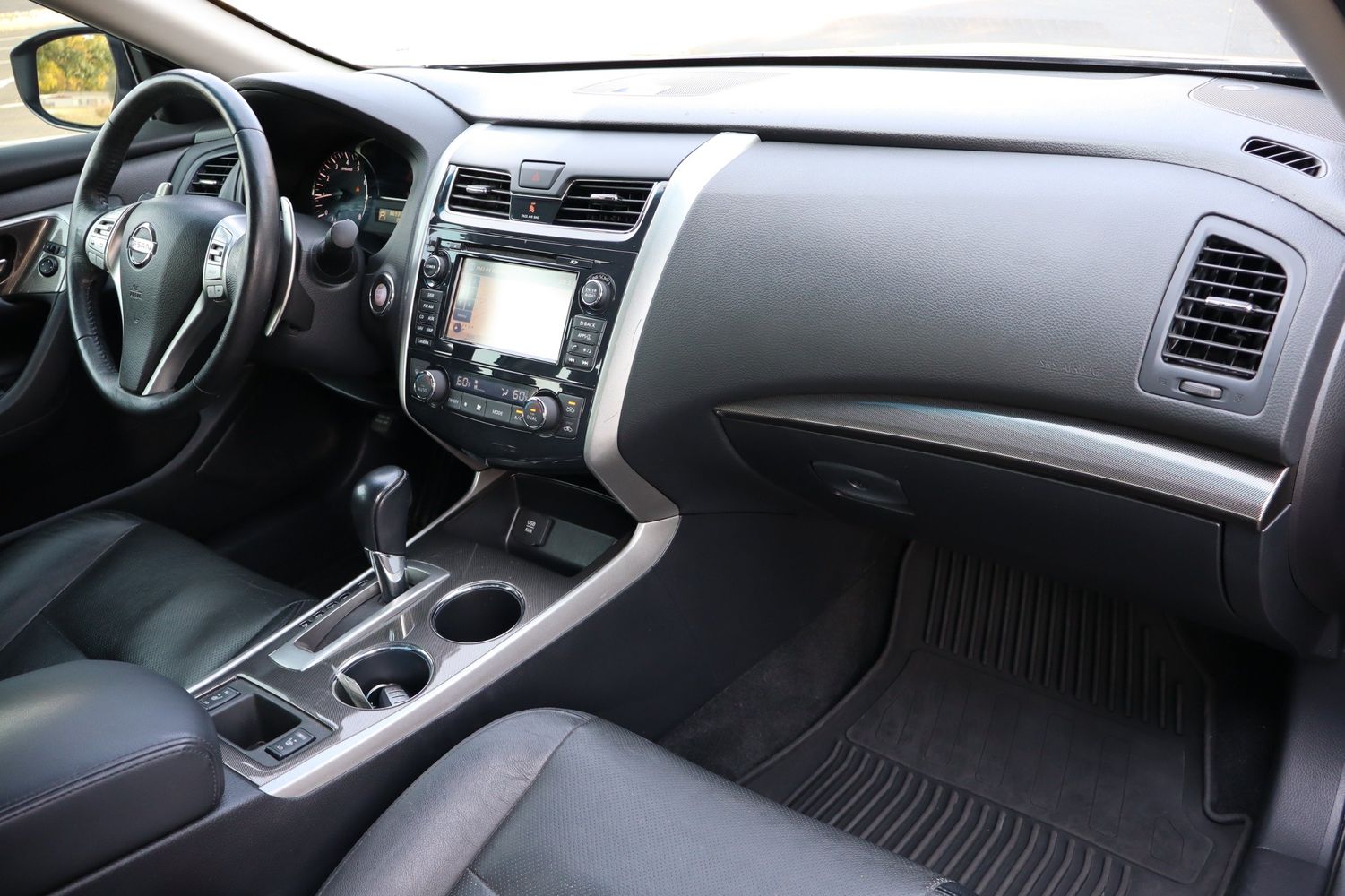 2015 Nissan Altima 3.5 SL | Victory Motors of Colorado