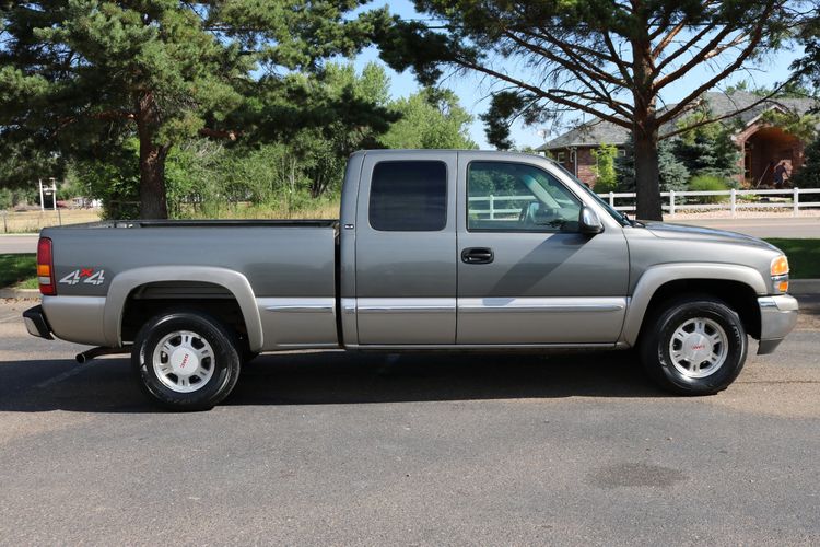 2000 GMC Sierra 1500 SLE | Victory Motors of Colorado
