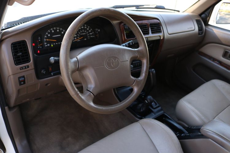 1998 Toyota 4Runner Limited | Victory Motors of Colorado