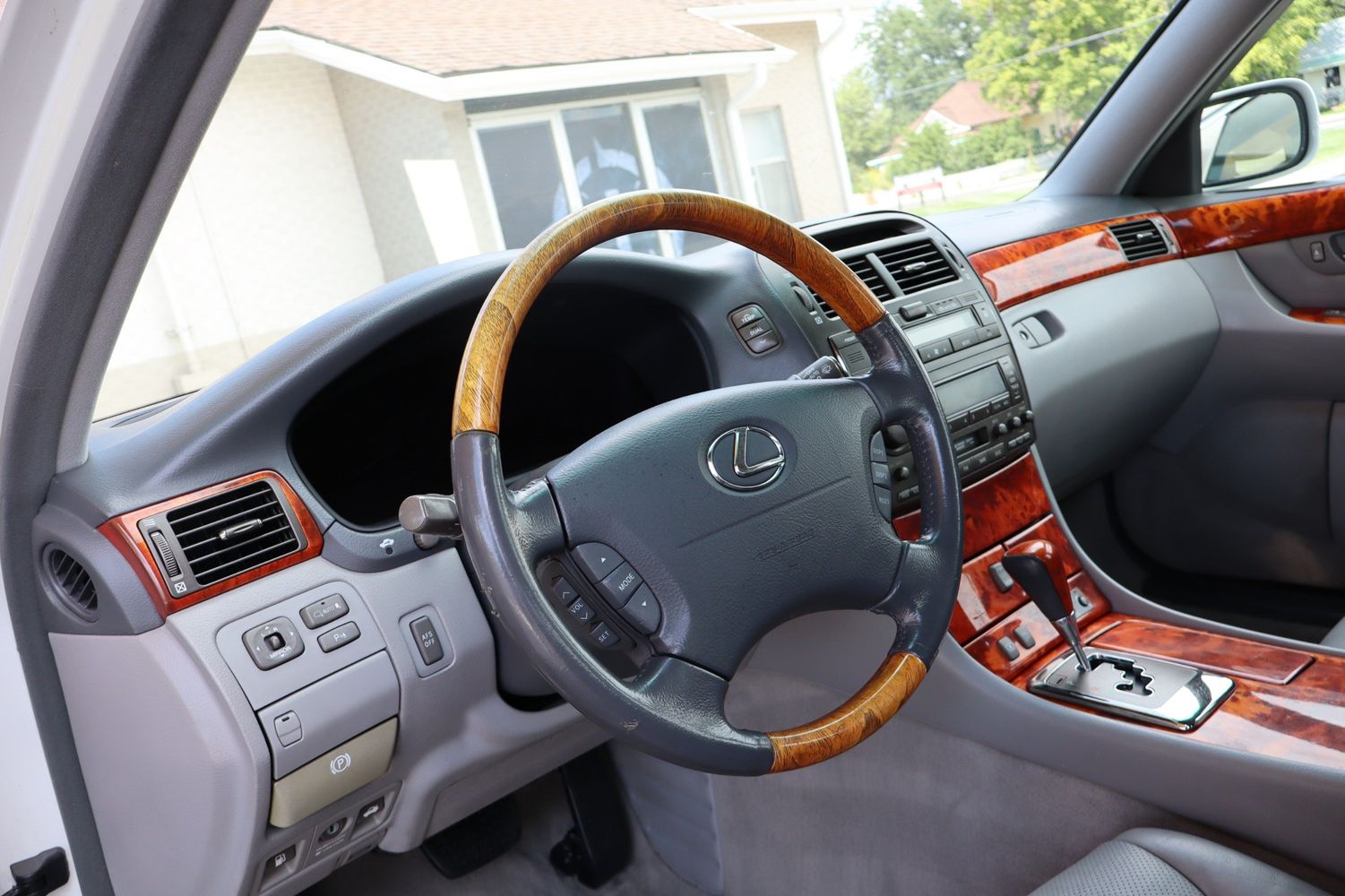 2005 Lexus LS 430 | Victory Motors of Colorado