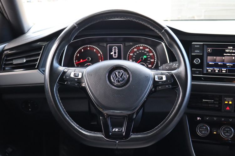 2019 Volkswagen Jetta R-Line | Victory Motors of Colorado