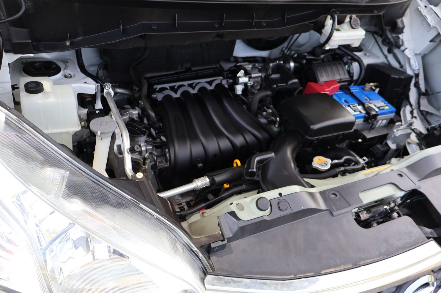 2014 Nissan NV200 SV | Victory Motors of Colorado