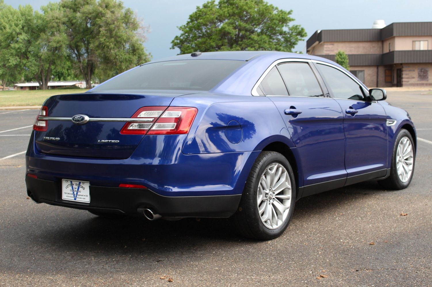 2013 Ford Taurus Limited | Victory Motors of Colorado