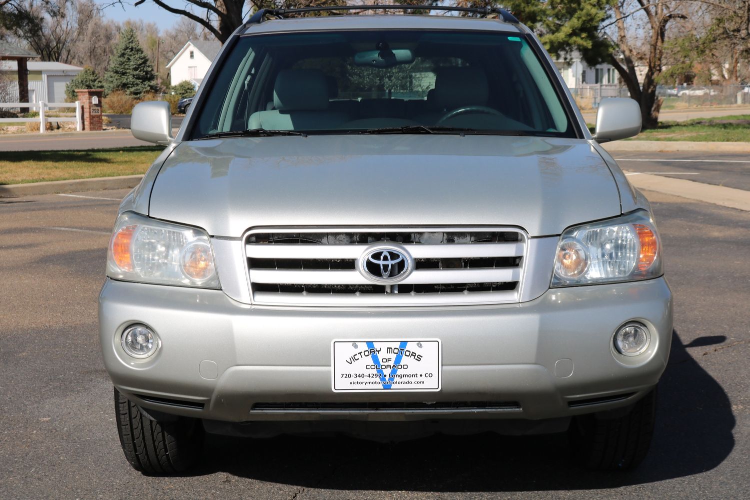 2004 Toyota Highlander Limited | Victory Motors of Colorado