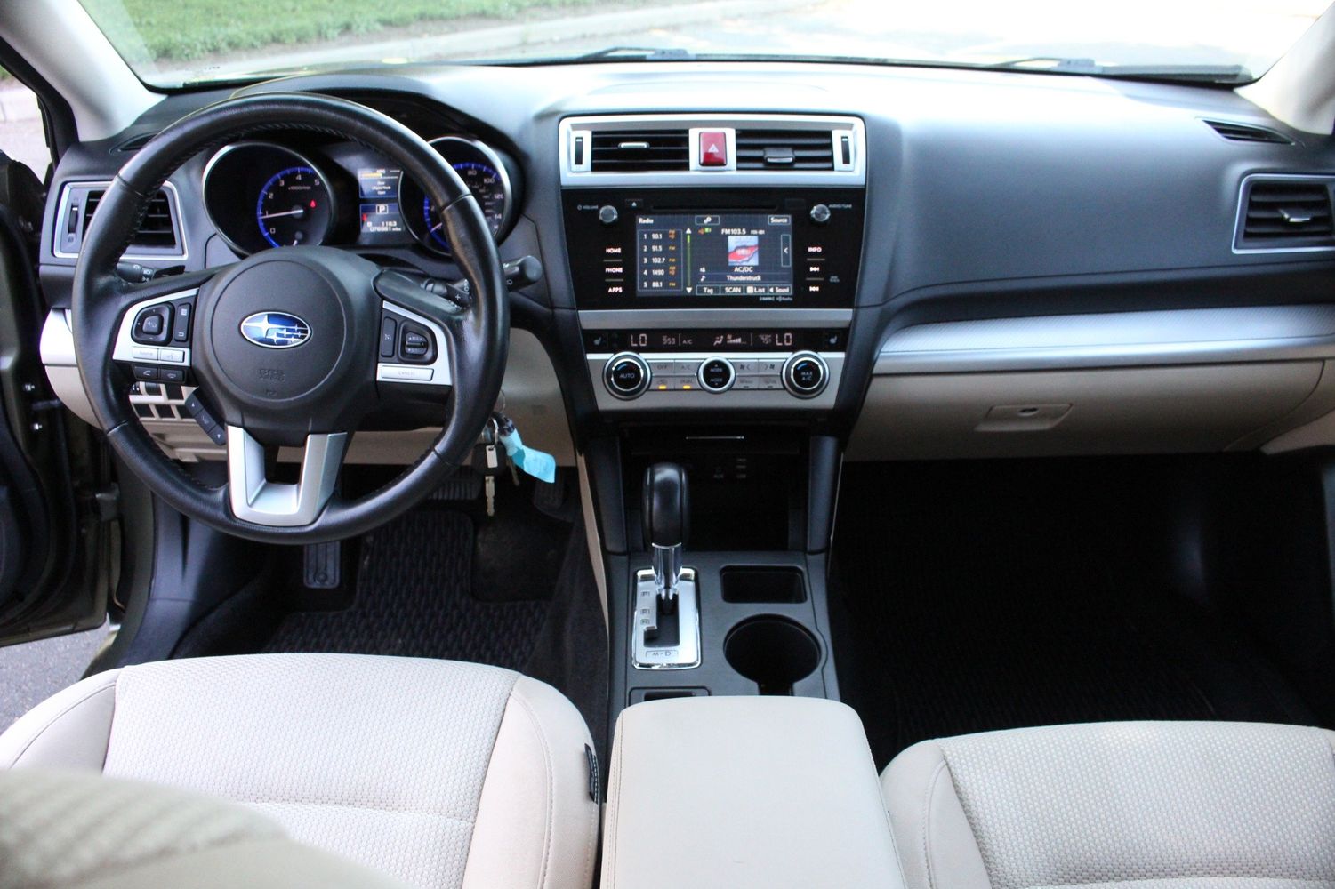 2015 Subaru Outback 2.5i Premium | Victory Motors of Colorado