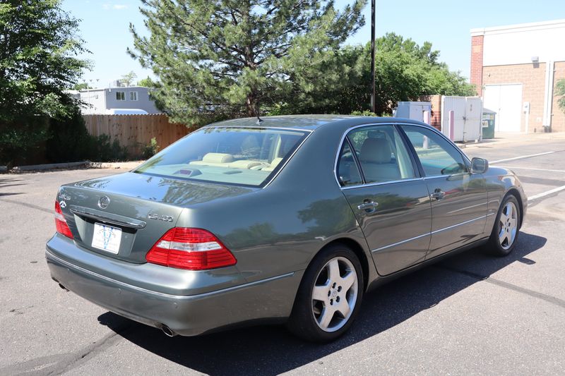 2004 Lexus LS 430 Photos
