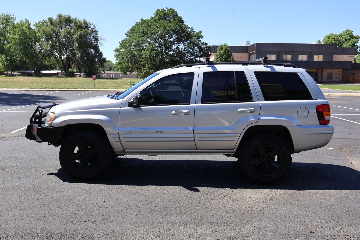 2004 Jeep Grand Cherokee Limited | Victory Motors of Colorado