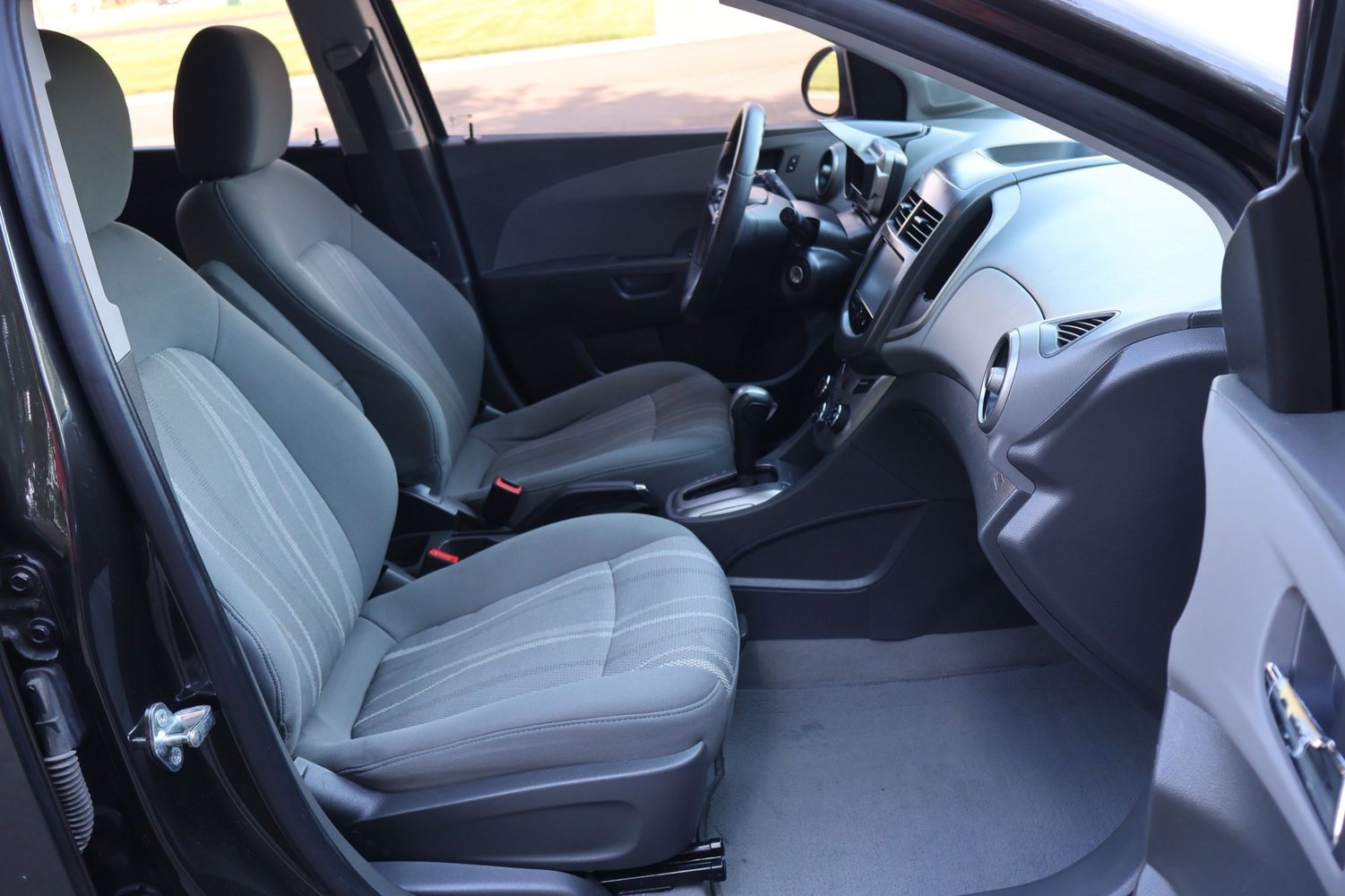 2015 Chevrolet Sonic LT Auto | Victory Motors of Colorado