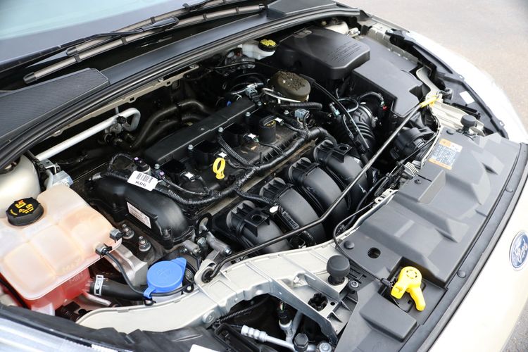 2015 Ford Focus SE | Victory Motors of Colorado