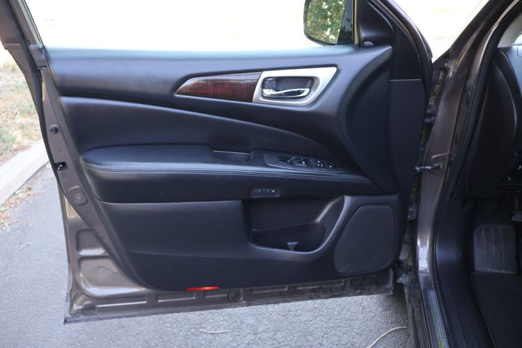 2016 Nissan Pathfinder SL | Victory Motors of Colorado