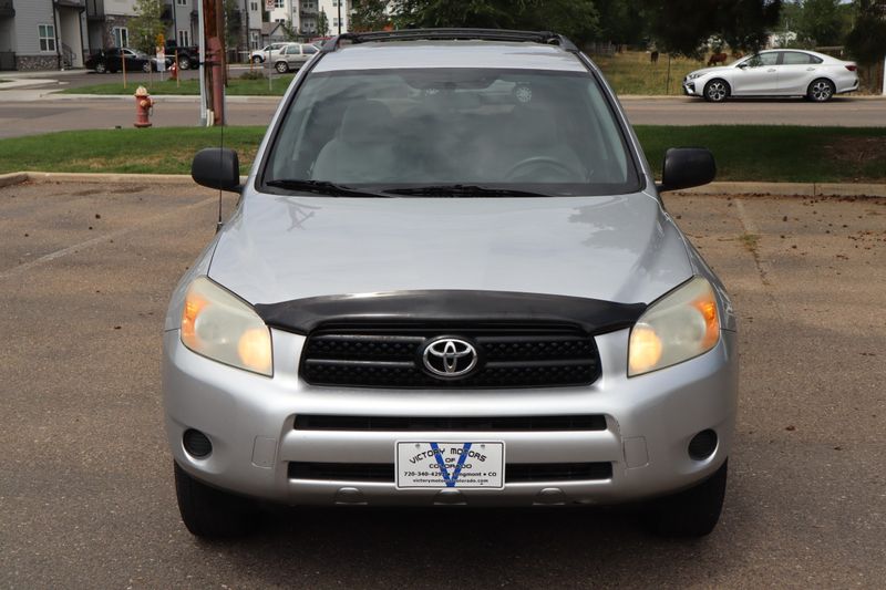 2007 Toyota RAV4 Photos