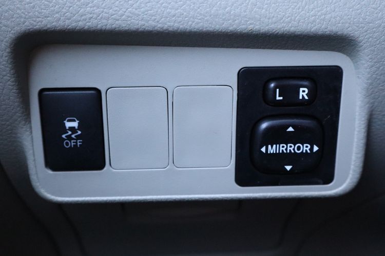 2012 Toyota Corolla LE | Victory Motors of Colorado