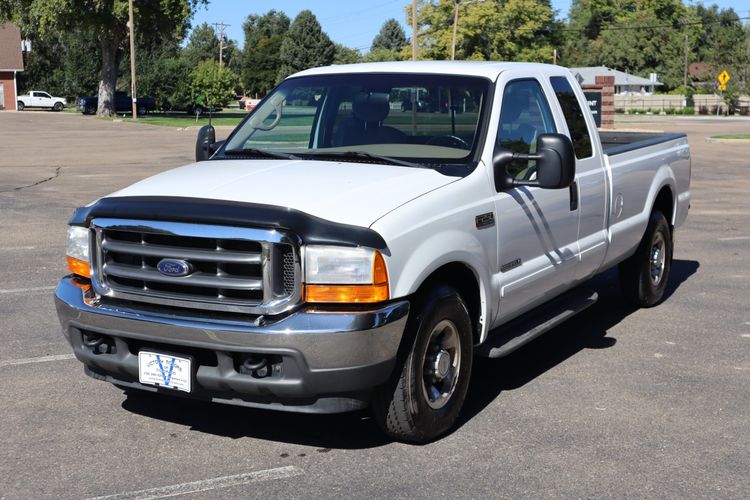 2001 Ford F-250 Super Duty XLT | Victory Motors of Colorado