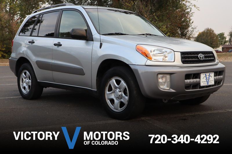 2002 Toyota RAV4 Photos