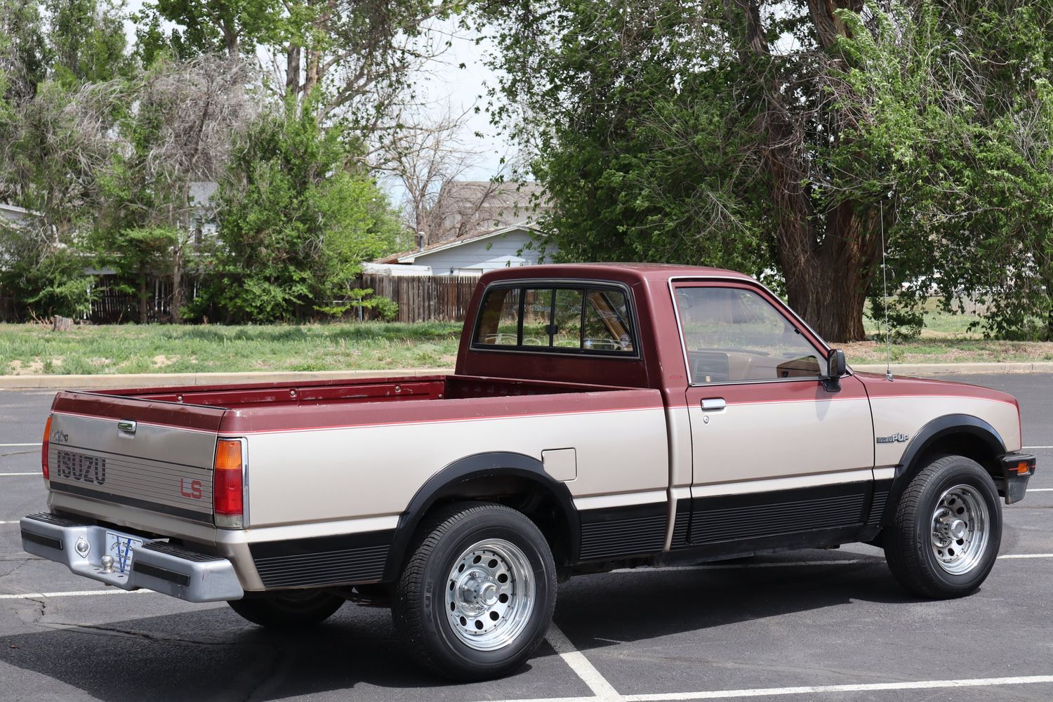1987 Isuzu Pickup Base | Victory Motors of Colorado