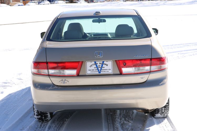 2004 Honda Accord EX w/Leather w/Navi | Victory Motors of Colorado