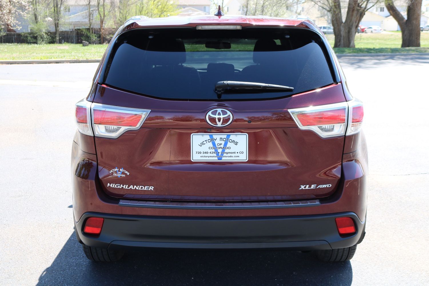 2014 Toyota Highlander XLE | Victory Motors of Colorado
