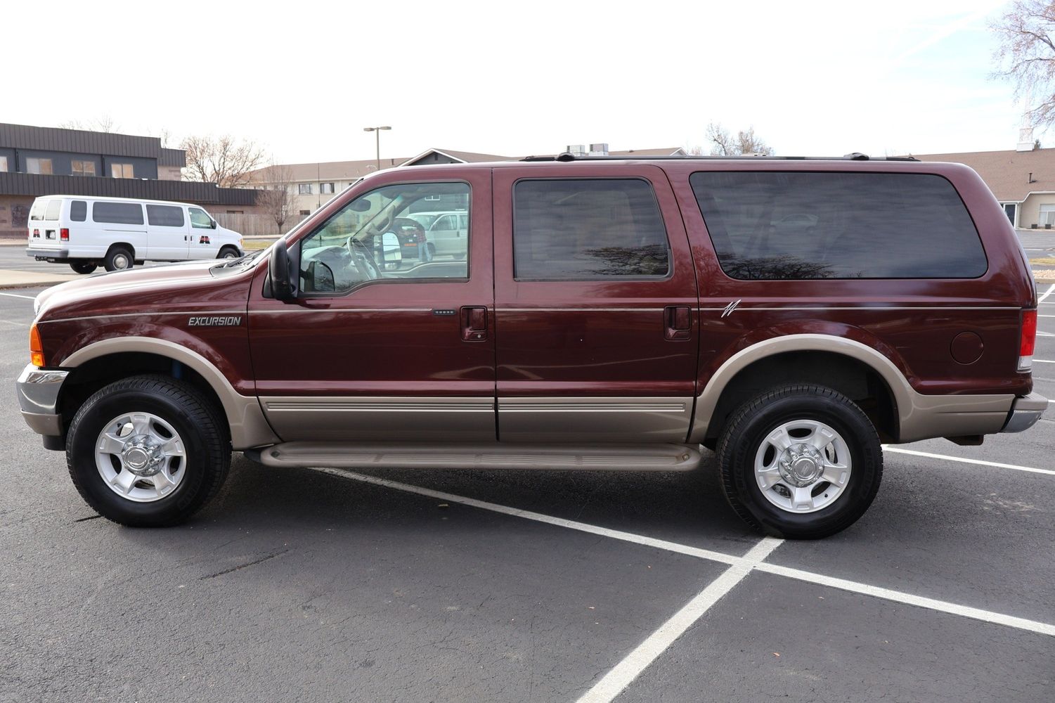 2001 Ford Excursion Limited | Victory Motors of Colorado