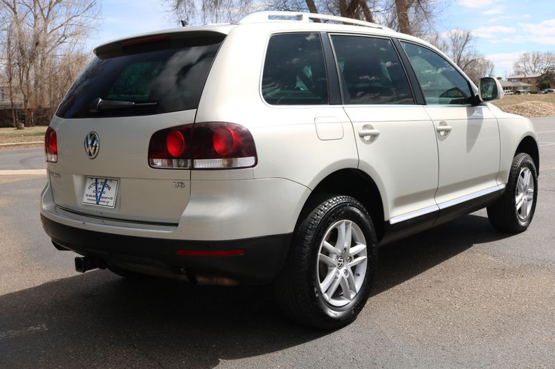 2008 Volkswagen Touareg Photos