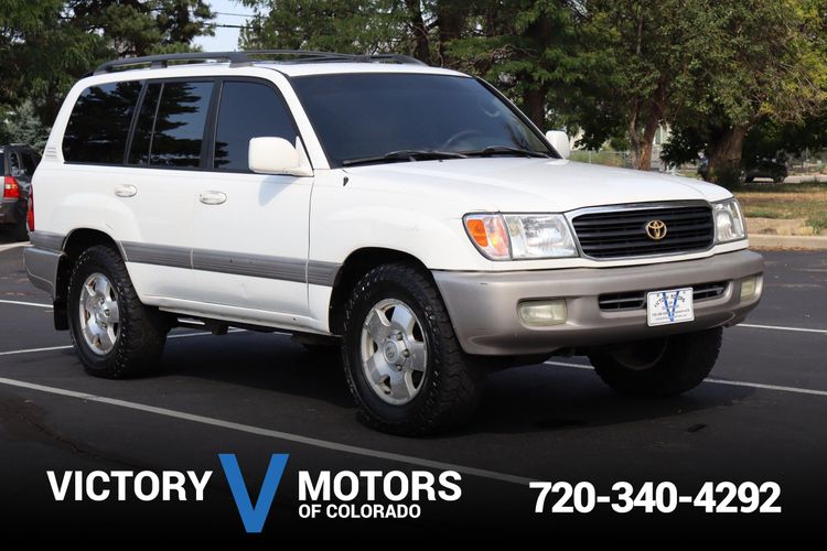 2000 Toyota Land Cruiser | Victory Motors of Colorado