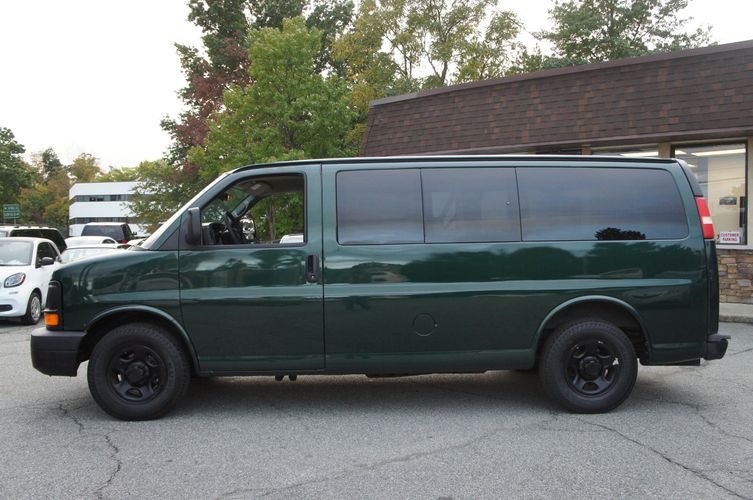2008 Chevrolet Express Passenger AWD LS 1500 | Zoom Auto Group - Used ...