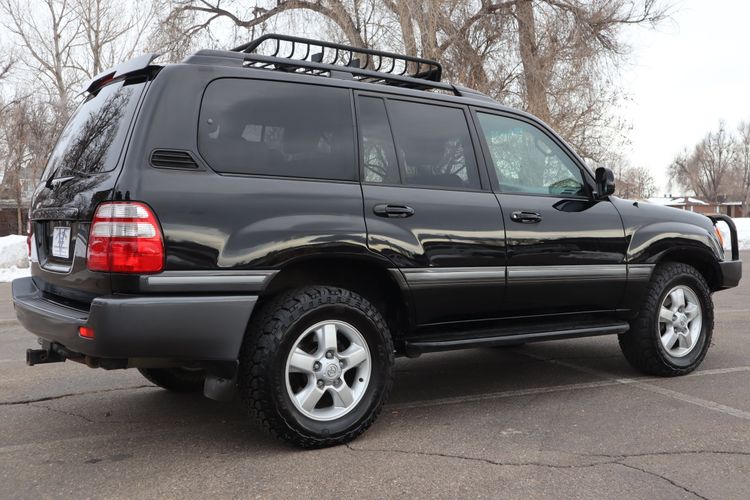 2004 Toyota Land Cruiser Base | Victory Motors of Colorado