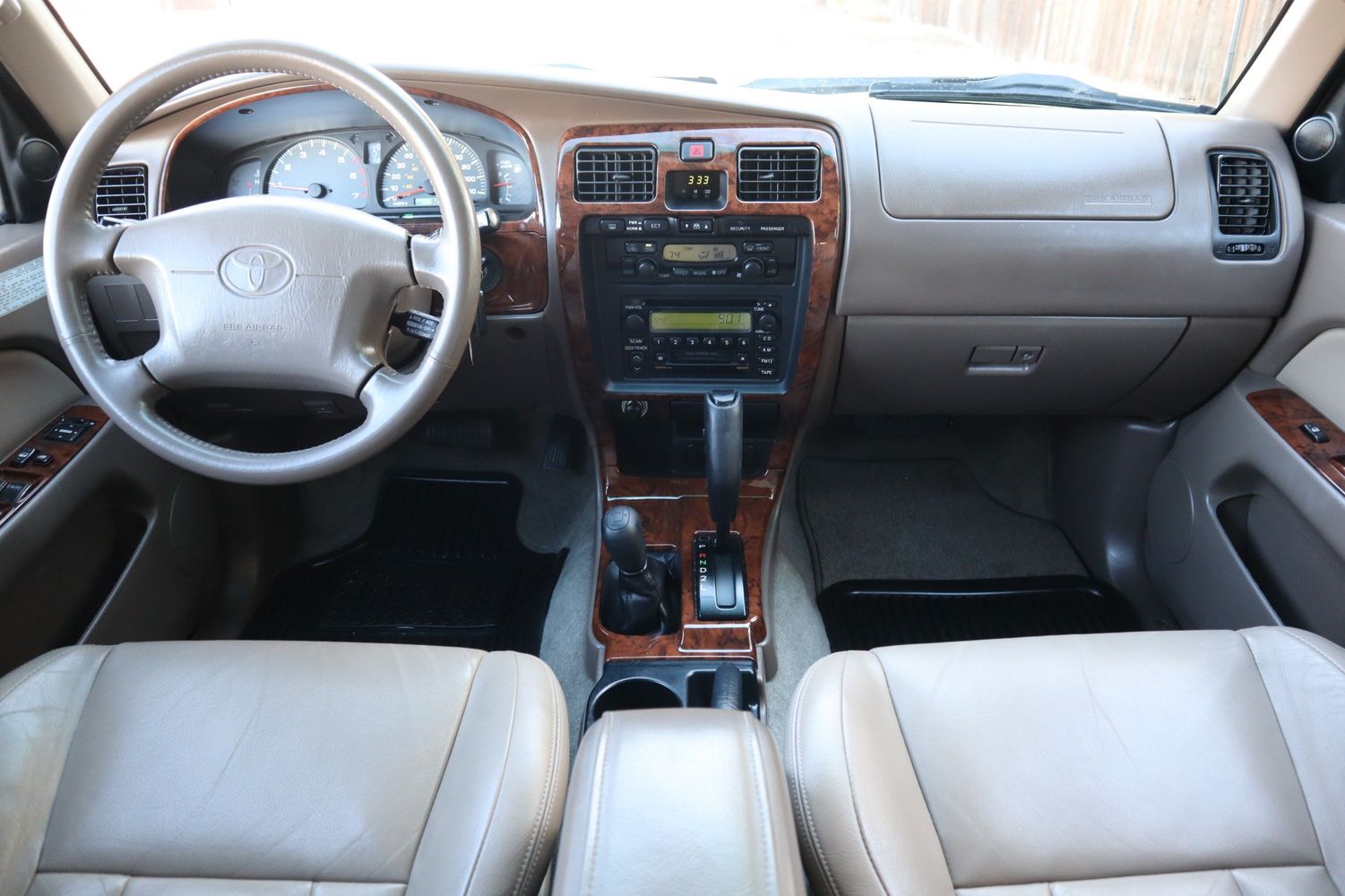 2000 Toyota 4Runner Limited | Victory Motors of Colorado