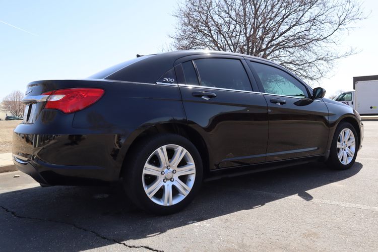2011 Chrysler 200 Touring | Victory Motors of Colorado