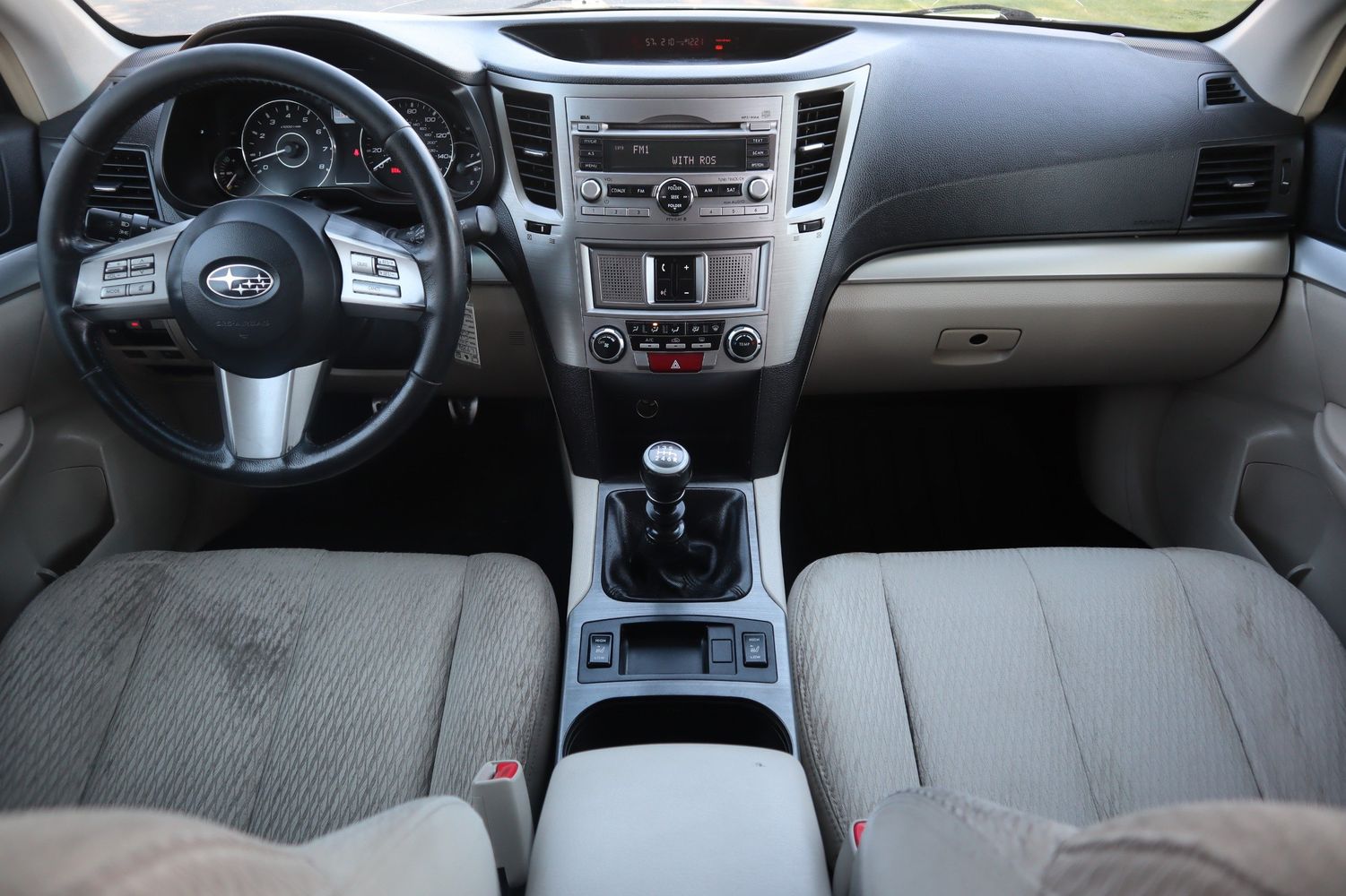 2011 Subaru Outback 2.5i Premium | Victory Motors of Colorado