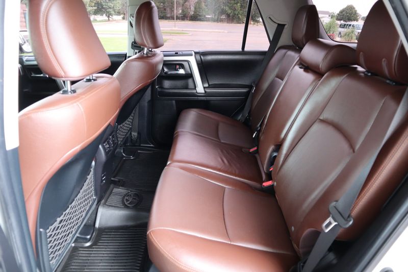 2016 Toyota 4Runner Photos