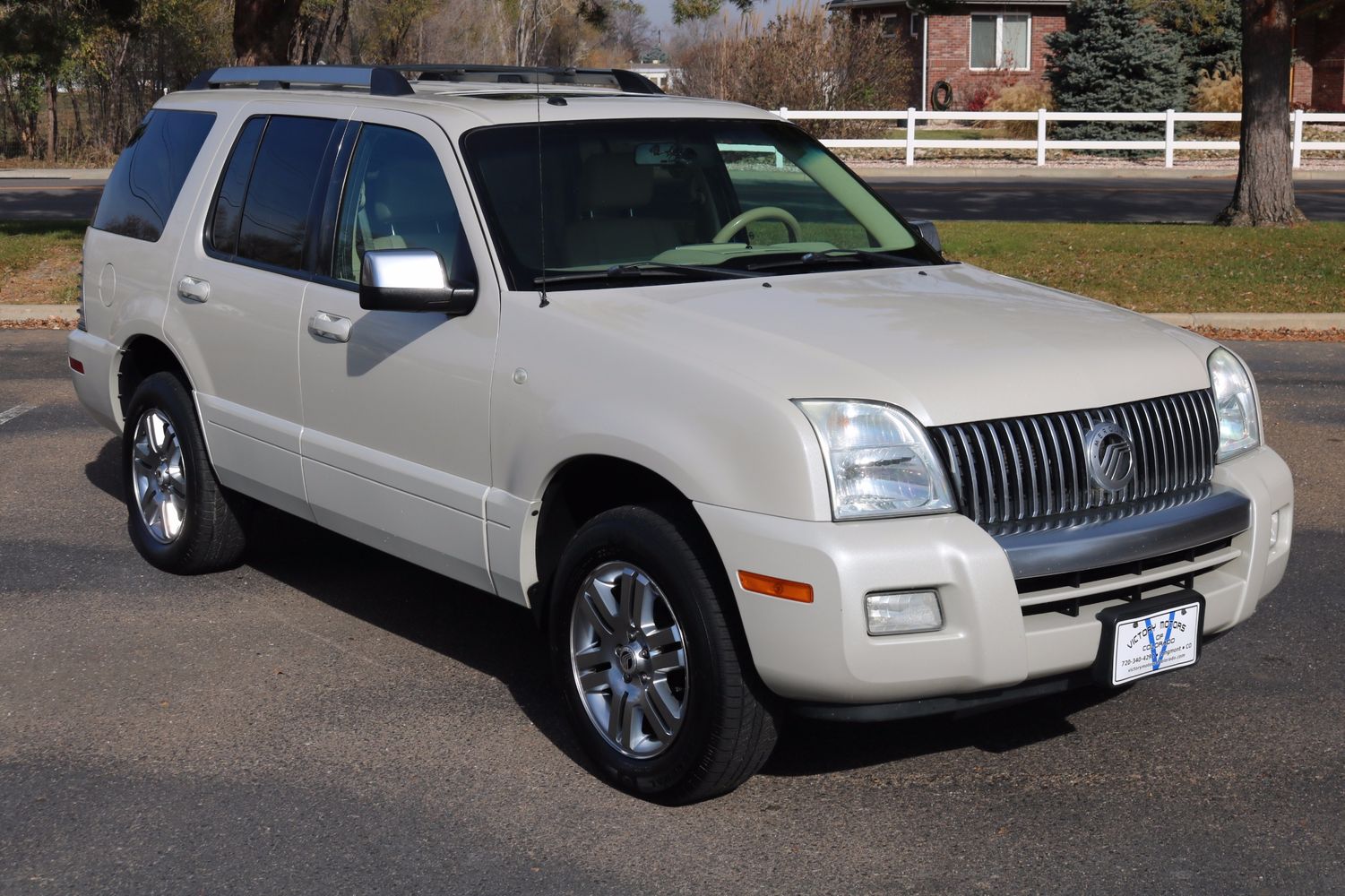 2006 Mercury Mountaineer With A 4 6l V8