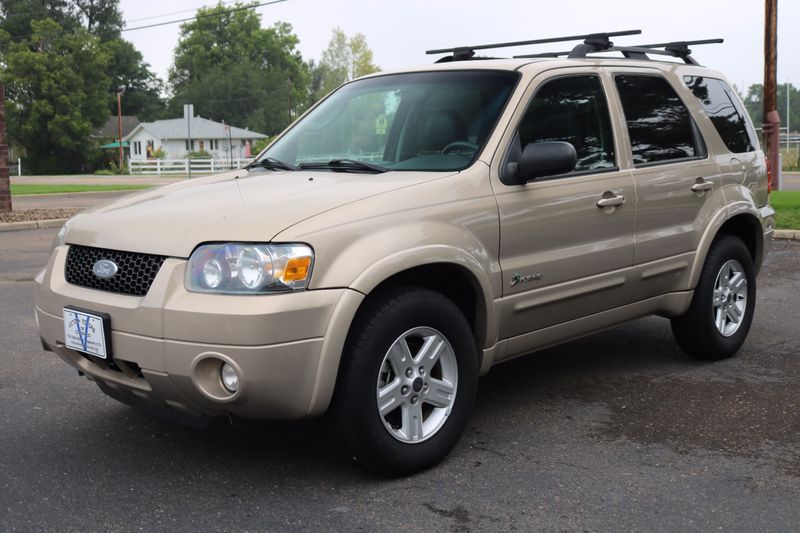 2007 Ford Escape Hybrid AWD Victory Motors of Colorado