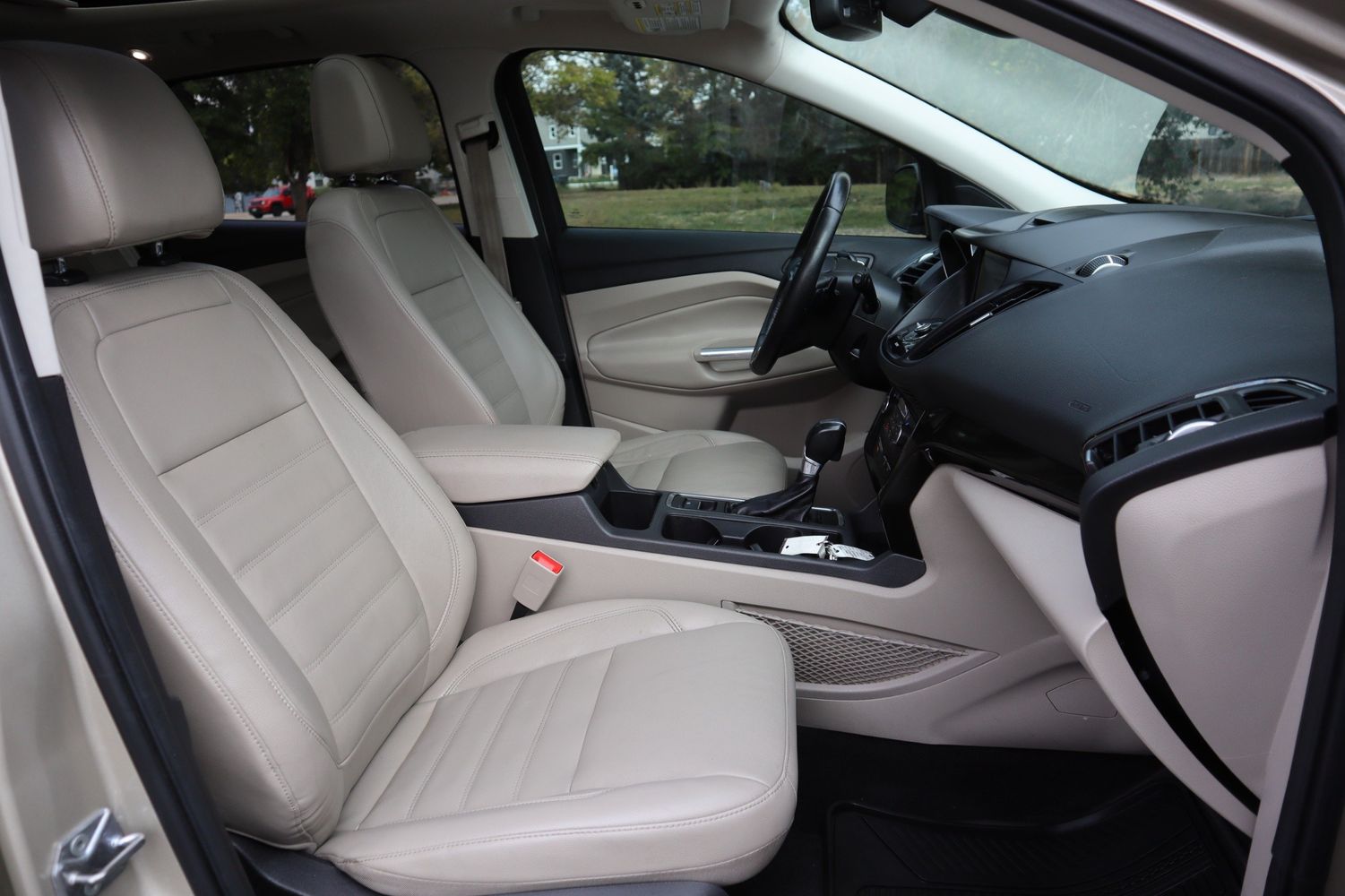 2017 Ford Escape Titanium | Victory Motors of Colorado