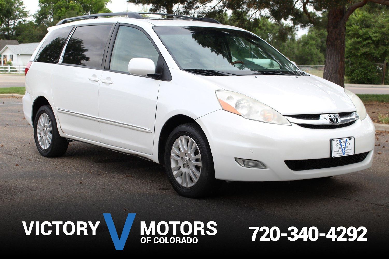 2008 Toyota Sienna XLE Limited | Victory Motors of Colorado