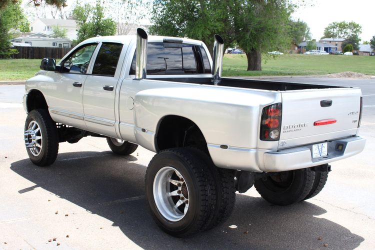 Dodge Ram 3500 Dually Lifted With Stacks