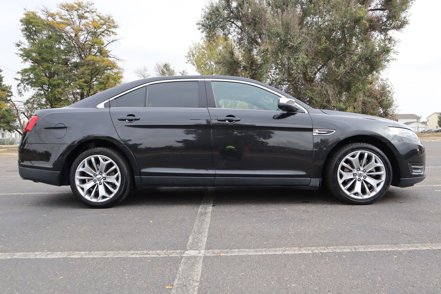 2014 Ford Taurus Limited | Victory Motors of Colorado