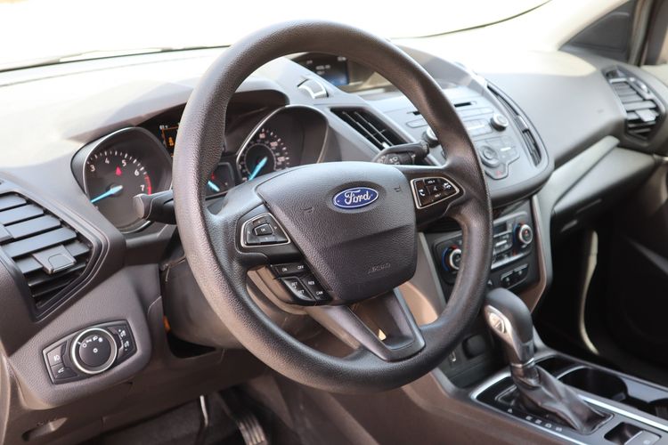 2018 Ford Escape SE | Victory Motors of Colorado