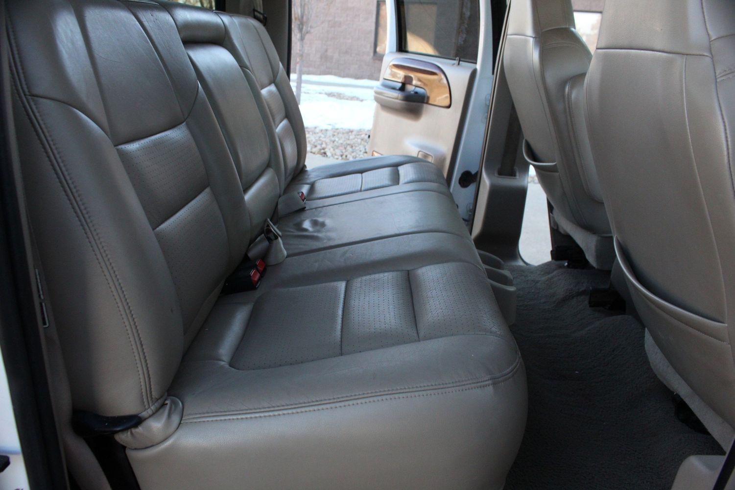 2001 Ford F-250 Super Duty Lariat | Victory Motors of Colorado