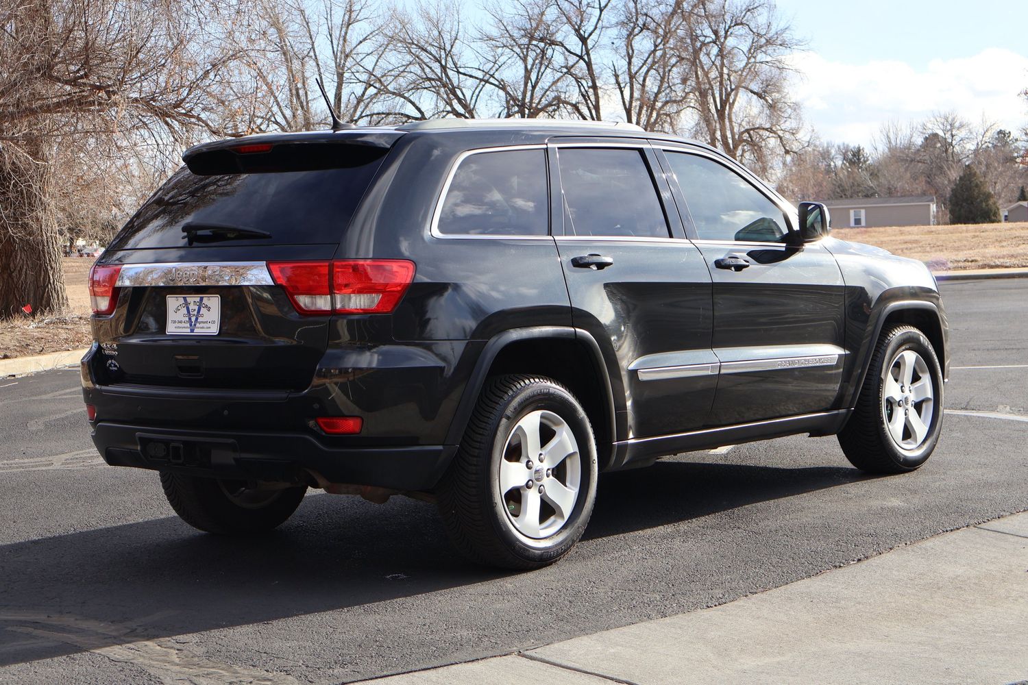 2012 Jeep Grand Cherokee Laredo | Victory Motors of Colorado
