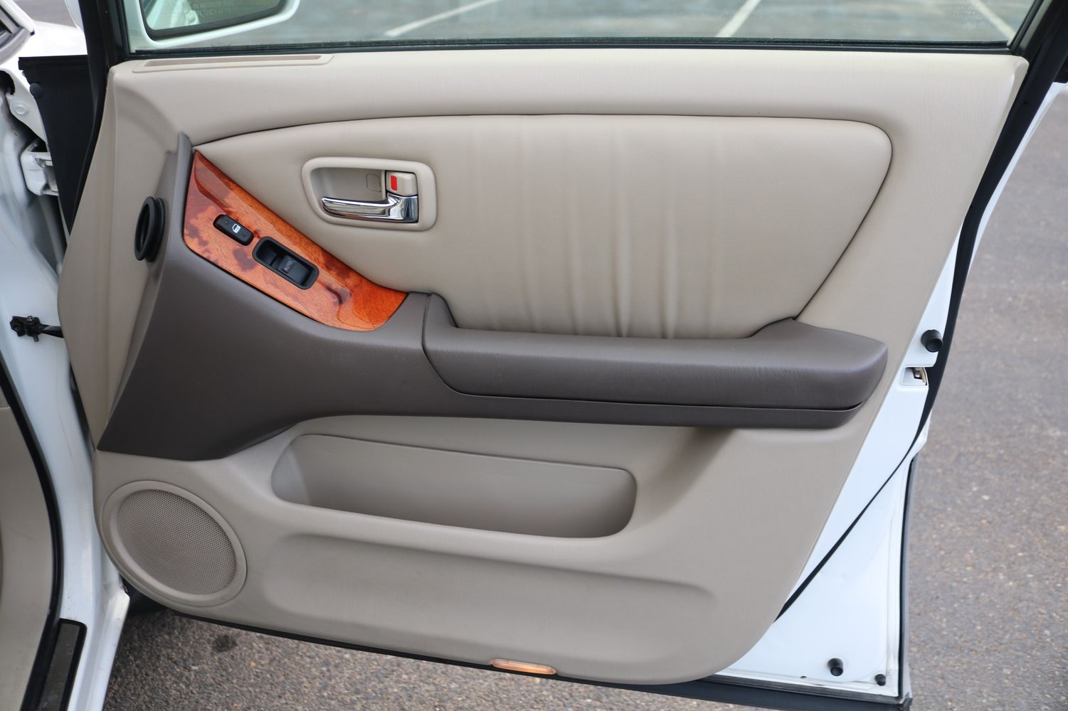 2001 Lexus RX 300 AWD | Victory Motors of Colorado