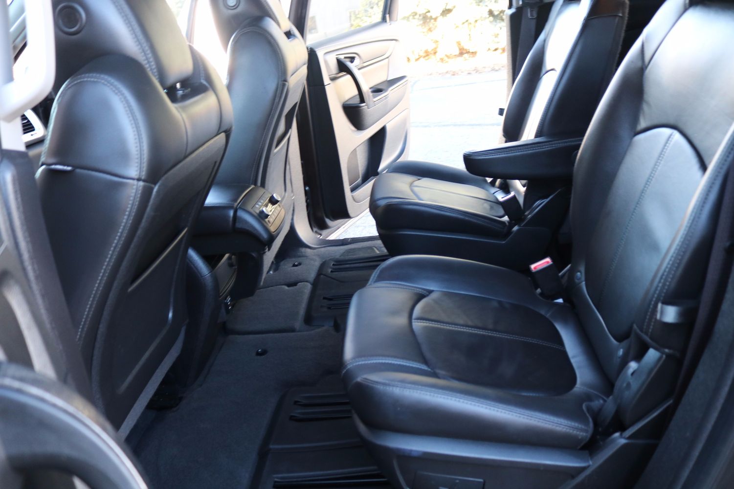 2015 GMC Acadia SLT | Victory Motors of Colorado
