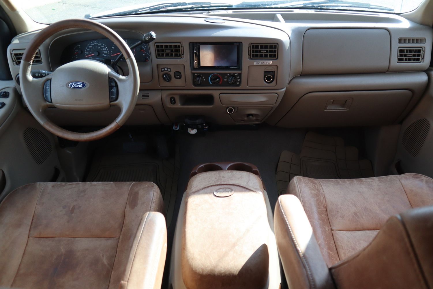 2004 Ford F-350 Super Duty Lariat | Victory Motors of Colorado