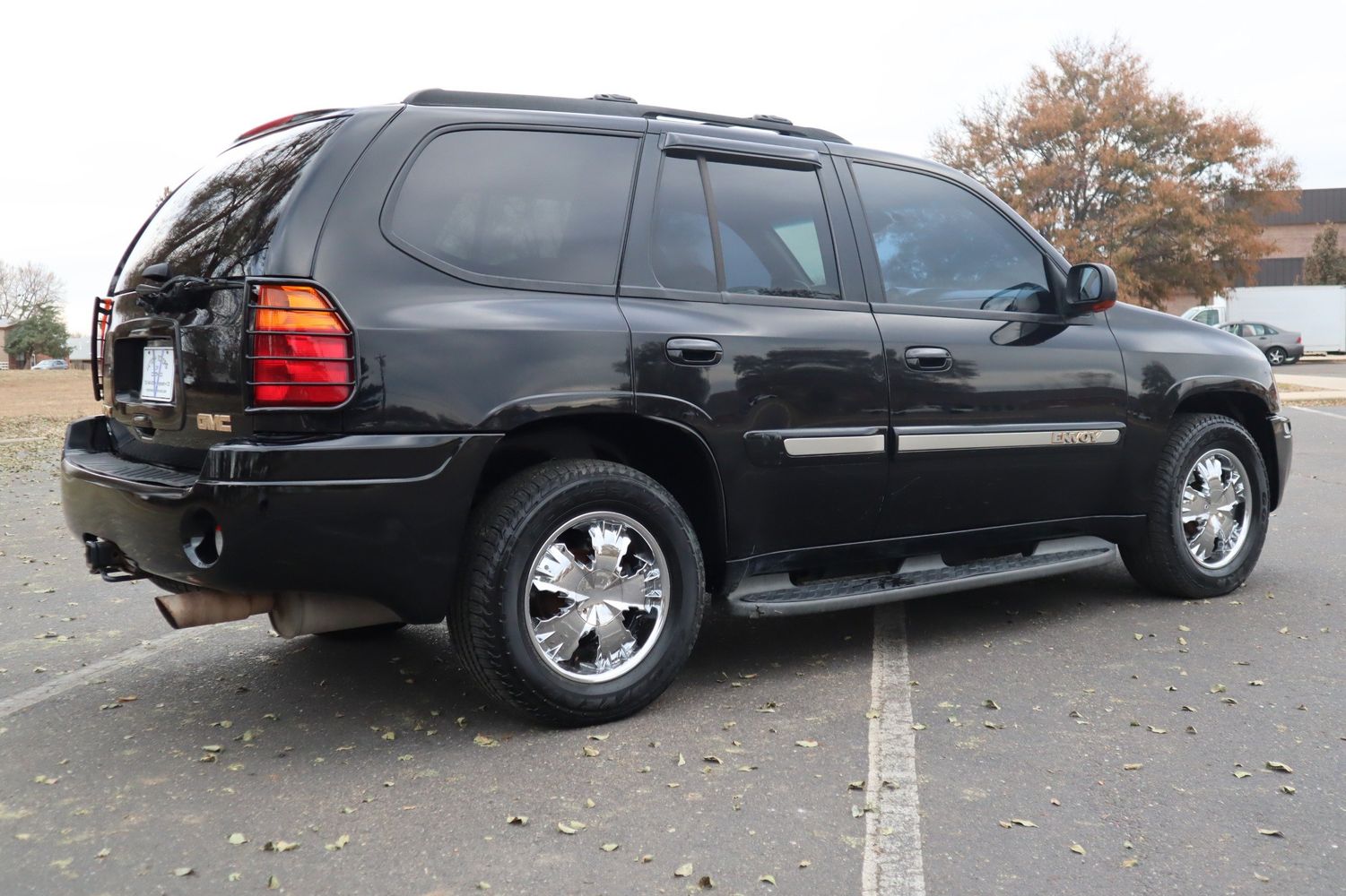2002 GMC Envoy SLE | Victory Motors of Colorado