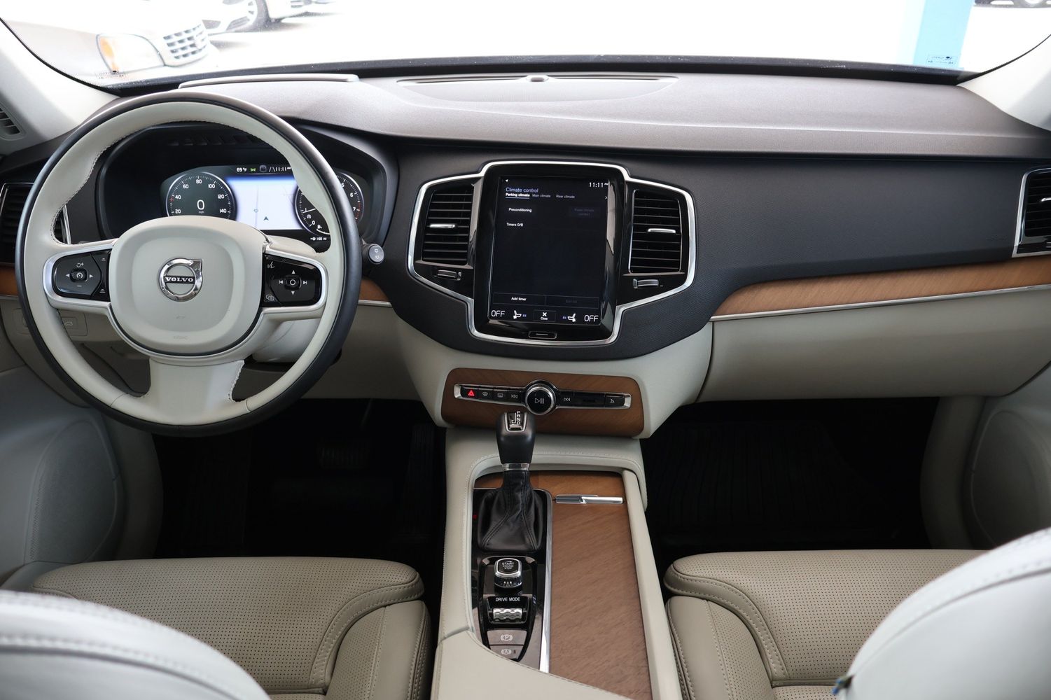 2018 Volvo XC90 T6 Inscription | Victory Motors of Colorado