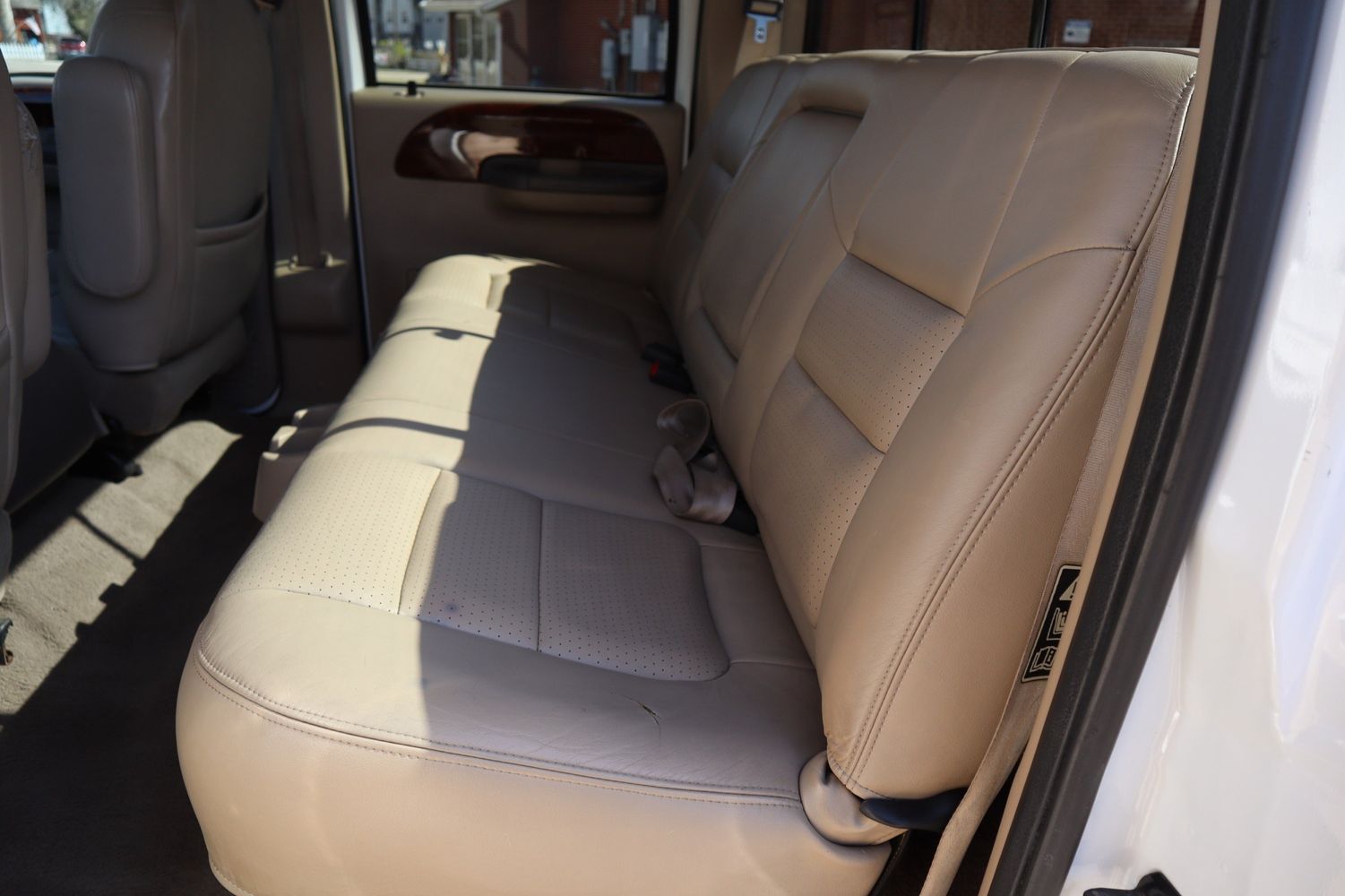 2001 Ford F-250 Super Duty Lariat | Victory Motors of Colorado