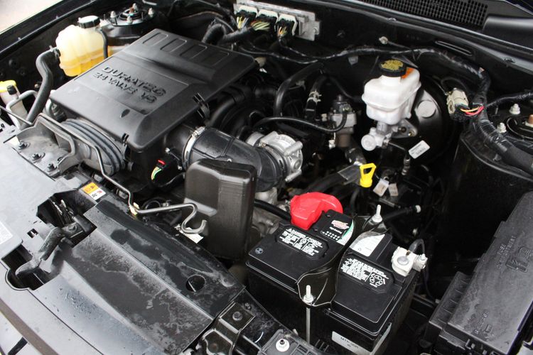 2010 Ford Escape XLT | Victory Motors of Colorado