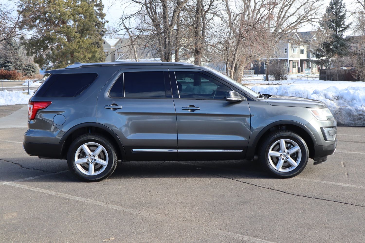 2016 Ford Explorer XLT | Victory Motors of Colorado