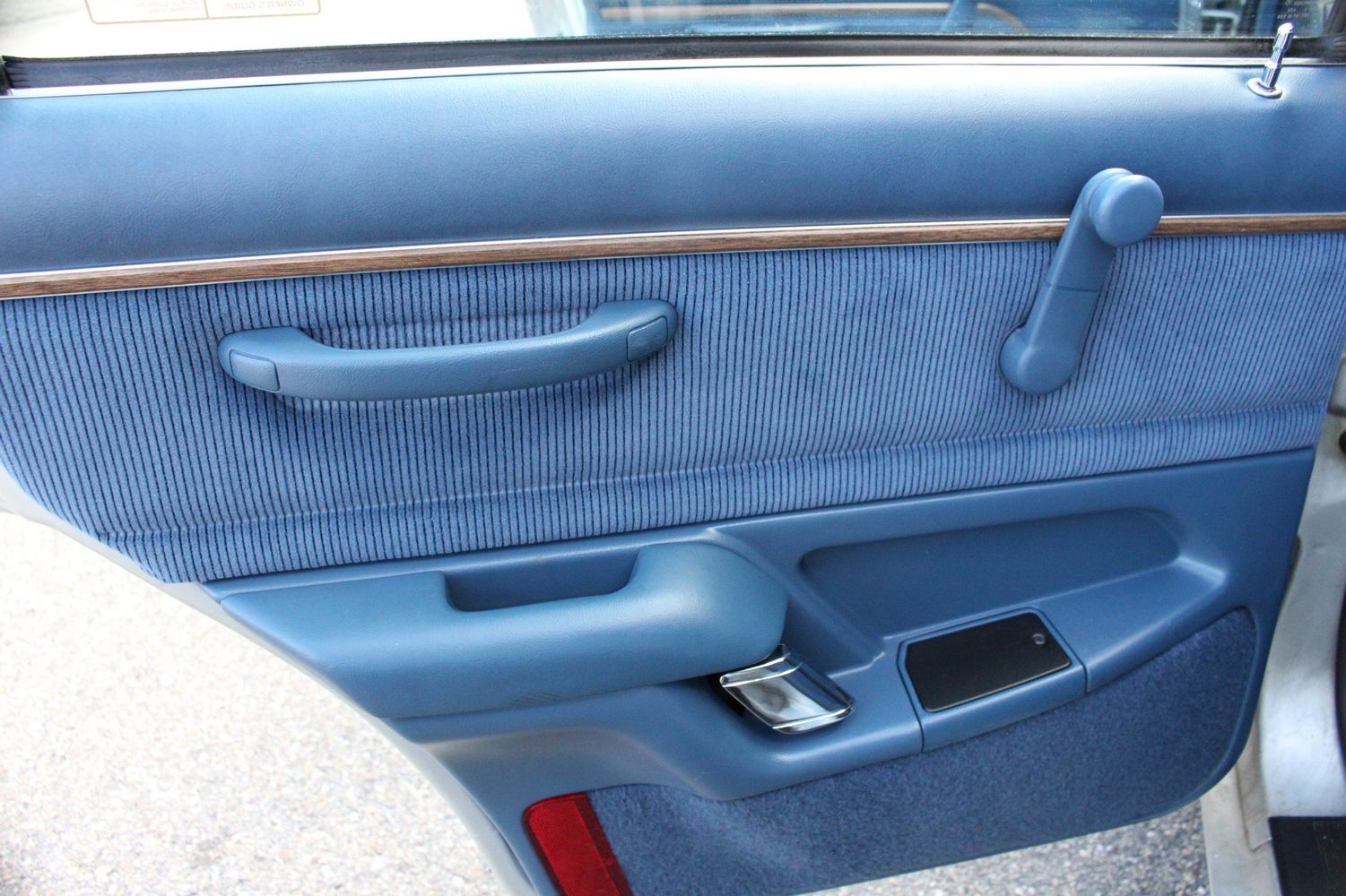 1988 Ford Tempo AWD | Victory Motors of Colorado